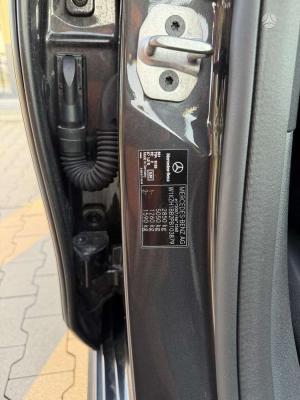 Pelēks Mercedes-Benz E 300 2022 Šauļi, ar dzinēja tilpumu 1.95 L un nobraukumu 180 tūkst. km par 28990 €, foto 35 vietnē AUTOMOTO.COM.LV