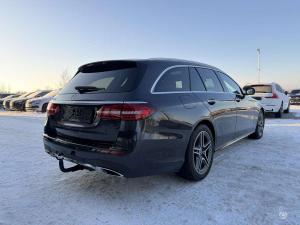 Pelēks Mercedes-Benz E 300 2023 Šauļi, ar dzinēja tilpumu 1.95 L un nobraukumu 174 tūkst. km par 29990 €, foto 11 vietnē AUTOMOTO.COM.LV