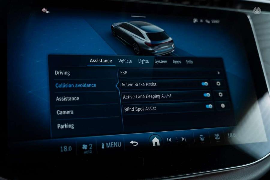 Серый Мерседес Е 300 2023 в Вильнюс, объемом двигателя 2.00 л и пробегом 38 тыс. км за 49990 €, фото 31 на AUTOMOTO.COM.LV