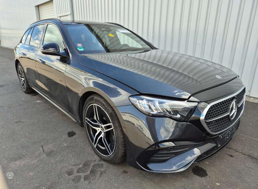 Grey Mercedes-Benz E 300 2024 in Klaipeda, with an engine capacity of 2.00 L and mileage of 18 thousand km for 27500 €, photo 1 on AUTOMOTO.COM.LV