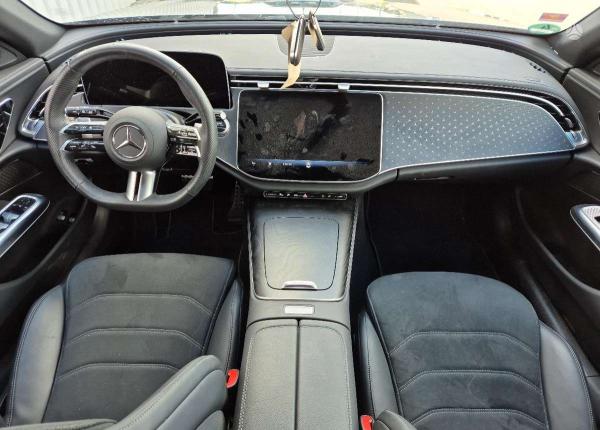 Grey Mercedes-Benz E 300 2024 in Klaipeda, with an engine capacity of 2.00 L and mileage of 18 thousand km for 27500 €, photo 6 on AUTOMOTO.COM.LV