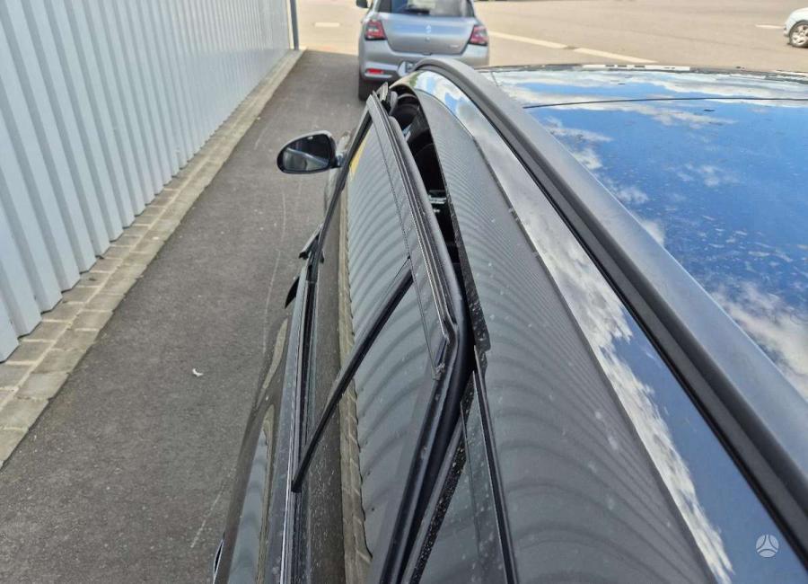 Grey Mercedes-Benz E 300 2024 in Klaipeda, with an engine capacity of 2.00 L and mileage of 18 thousand km for 27500 €, photo 15 on AUTOMOTO.COM.LV