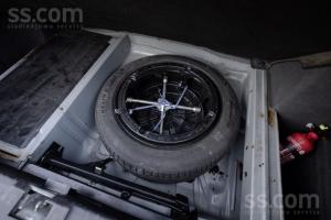 Mercedes-Benz E 300 1997 Rīga, ar dzinēja tilpumu 3.00 L un nobraukumu 193 tūkst. km par 8500 €, foto 24 vietnē AUTOMOTO.COM.LV