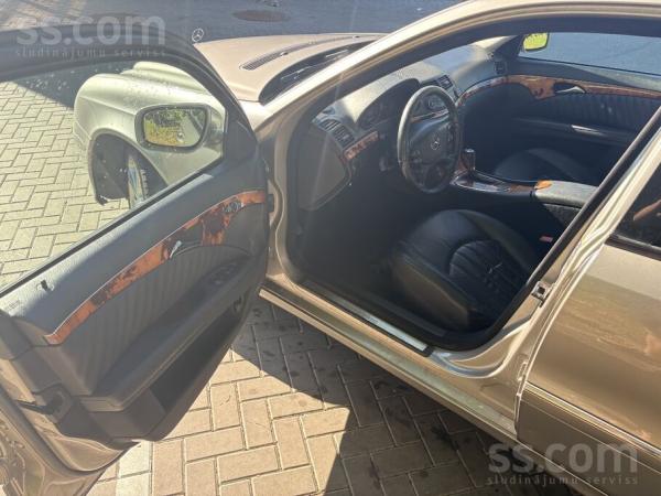 Mercedes-Benz E 300 2008 Rīga, ar dzinēja tilpumu 3.00 L un nobraukumu 337 tūkst. km par 6000 €, foto 8 vietnē AUTOMOTO.COM.LV