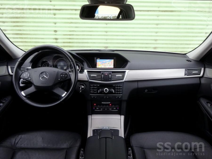 Mercedes-Benz E 300 2010 in Riga, with an engine capacity of 3.00 L and mileage of 233 thousand km for 9900 €, photo 5 on AUTOMOTO.COM.LV
