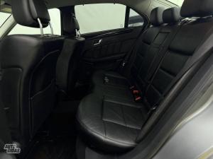 Mercedes-Benz E 300 2011 Avižieniai, ar dzinēja tilpumu 3.00 L un nobraukumu 246 tūkst. km par 7900 €, foto 12 vietnē AUTOMOTO.COM.LV