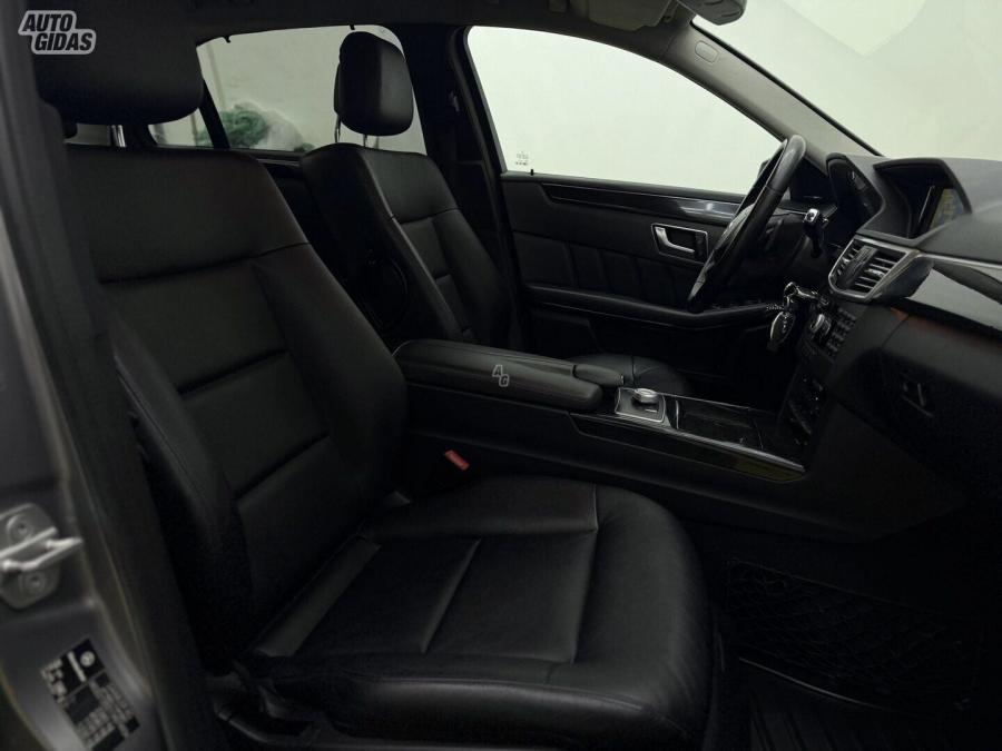 Mercedes-Benz E 300 2011 Avižieniai, ar dzinēja tilpumu 3.00 L un nobraukumu 246 tūkst. km par 7900 €, foto 15 vietnē AUTOMOTO.COM.LV