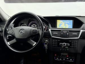 Mercedes-Benz E 300 2011 Avižieniai, ar dzinēja tilpumu 3.00 L un nobraukumu 246 tūkst. km par 7900 €, foto 17 vietnē AUTOMOTO.COM.LV