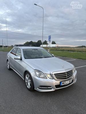 Mercedes-Benz E 300 2012 Kauņa, ar dzinēja tilpumu 3.00 L un nobraukumu 410 tūkst. km par 4900 €, foto 6 vietnē AUTOMOTO.COM.LV