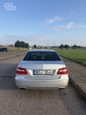 Mercedes-Benz E 300 2012 in Kaunas, with an engine capacity of 3.00 L and mileage of 410 thousand km for 4600 €, photo 4 on AUTOMOTO.COM.LV