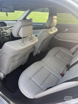 Mercedes-Benz E 300 2012 in Kaunas, with an engine capacity of 3.00 L and mileage of 410 thousand km for 4600 €, photo 8 on AUTOMOTO.COM.LV