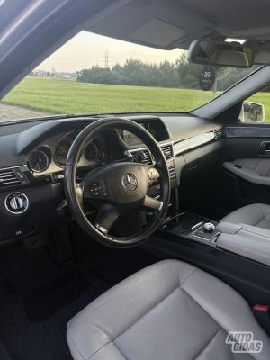 Mercedes-Benz E 300 2012 in Kaunas, with an engine capacity of 3.00 L and mileage of 410 thousand km for 4600 €, photo 10 on AUTOMOTO.COM.LV