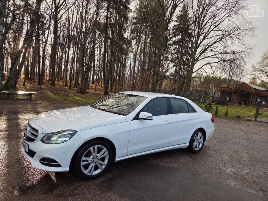 Mercedes-Benz E 300 2014 in Klaipeda, with an engine capacity of 2.20 L and mileage of 174 thousand km for 5000 €, photo 2 on AUTOMOTO.COM.LV