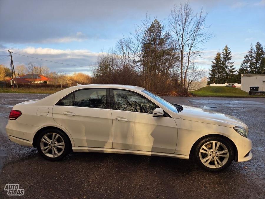 Mercedes-Benz E 300 2014 in Klaipeda, with an engine capacity of 2.20 L and mileage of 174 thousand km for 5000 €, photo 5 on AUTOMOTO.COM.LV