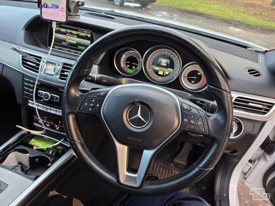 Mercedes-Benz E 300 2014 in Klaipeda, with an engine capacity of 2.20 L and mileage of 174 thousand km for 5000 €, photo 7 on AUTOMOTO.COM.LV
