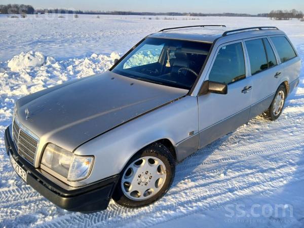 Mercedes-Benz E 300 1994 Saldus, ar dzinēja tilpumu 3.00 L un nobraukumu 629 tūkst. km par 2300 €, foto 2 vietnē AUTOMOTO.COM.LV