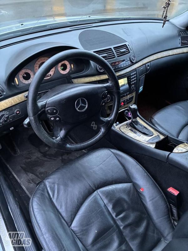 Mercedes-Benz E 300 2007 Kretinga, ar dzinēja tilpumu 3.00 L un nobraukumu 455 tūkst. km par 2650 €, foto 5 vietnē AUTOMOTO.COM.LV