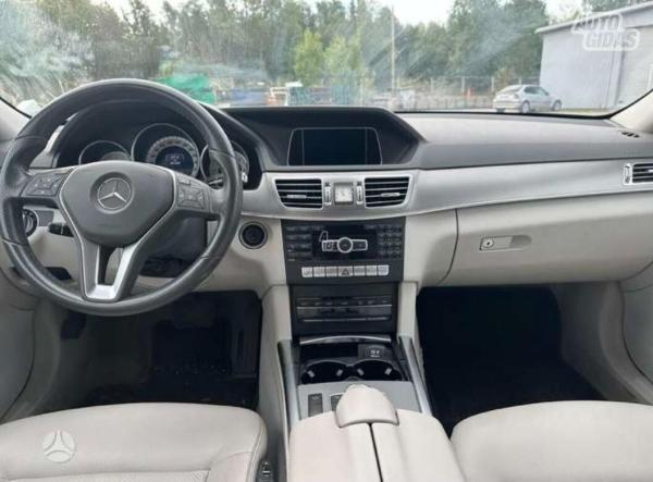 Mercedes-Benz E 300 2014 Kretinga, ar dzinēja tilpumu 2.10 L un nobraukumu 235 tūkst. km par 5900 €, foto 9 vietnē AUTOMOTO.COM.LV