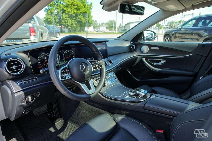 Mercedes-Benz E 300 2019 in Marijampole, with an engine capacity of 2.00 L and mileage of 198 thousand km for 20950 €, photo 18 on AUTOMOTO.COM.LV