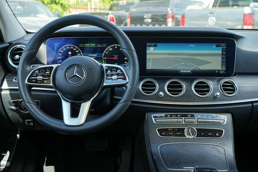Mercedes-Benz E 300 2019 in Marijampole, with an engine capacity of 2.00 L and mileage of 198 thousand km for 20950 €, photo 28 on AUTOMOTO.COM.LV