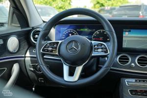 Mercedes-Benz E 300 2019 in Marijampole, with an engine capacity of 2.00 L and mileage of 198 thousand km for 20950 €, photo 30 on AUTOMOTO.COM.LV