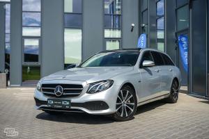 Mercedes-Benz E 300 2019 in Kaunas, with an engine capacity of 2.00 L and mileage of 198 thousand km for 20250 €, photo 3 on AUTOMOTO.COM.LV
