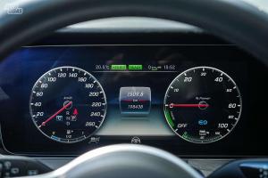 Mercedes-Benz E 300 2019 in Kaunas, with an engine capacity of 2.00 L and mileage of 198 thousand km for 20250 €, photo 29 on AUTOMOTO.COM.LV