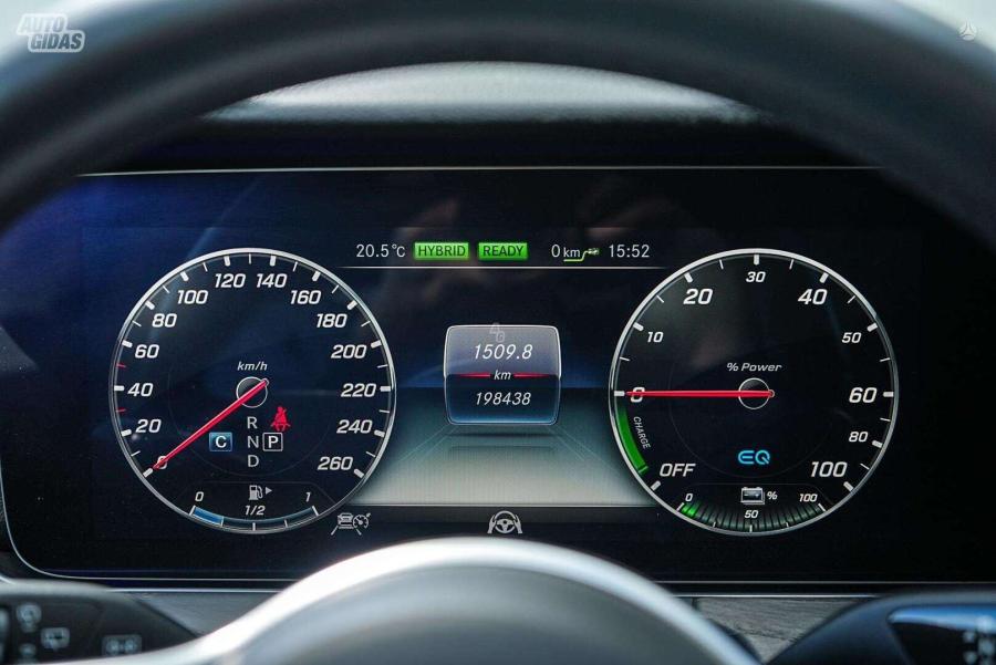 Mercedes-Benz E 300 2019 in Kaunas, with an engine capacity of 2.00 L and mileage of 198 thousand km for 20250 €, photo 29 on AUTOMOTO.COM.LV