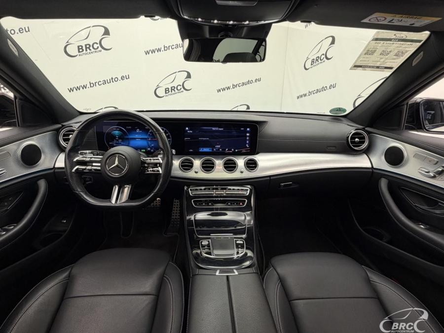 Mercedes-Benz E 300 2021 in Vilnius, with an engine capacity of 1.95 L and mileage of 105 thousand km for 27900 €, photo 4 on AUTOMOTO.COM.LV