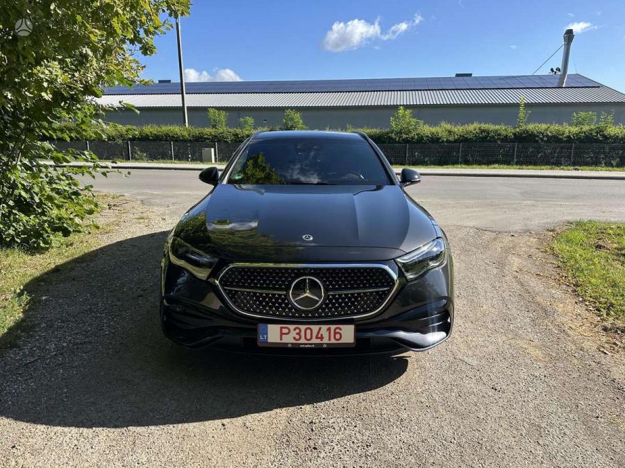 Mercedes-Benz E 300 2025 in Kaunas, with an engine capacity of 2.00 L and mileage of 21 thousand km for 53500 €, photo 3 on AUTOMOTO.COM.LV