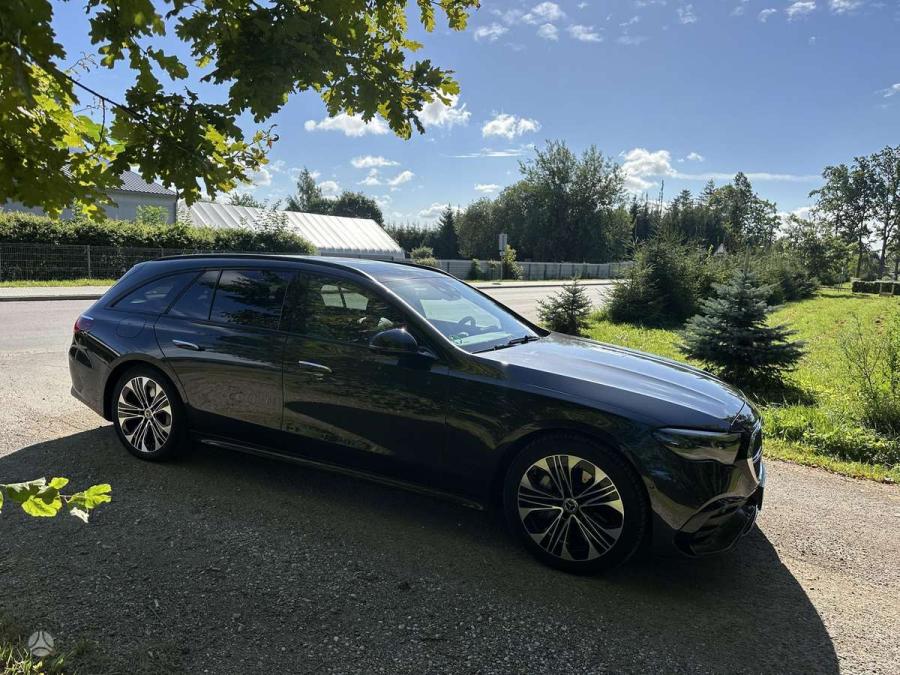 Mercedes-Benz E 300 2025 in Kaunas, with an engine capacity of 2.00 L and mileage of 21 thousand km for 53500 €, photo 10 on AUTOMOTO.COM.LV
