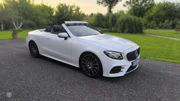 White Mercedes-Benz E 300 2018 in Kursenai, with an engine capacity of 1.99 L and mileage of 75 thousand km for 30500 €, photo 1 on AUTOMOTO.COM.LV