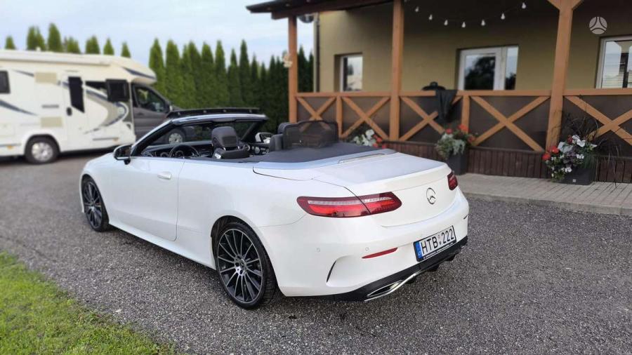 Balts Mercedes-Benz E 300 2018 Kuršėnai, ar dzinēja tilpumu 1.99 L un nobraukumu 75 tūkst. km par 30500 €, foto 8 vietnē AUTOMOTO.COM.LV