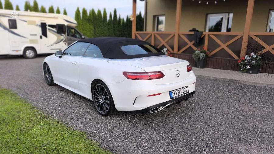Balts Mercedes-Benz E 300 2018 Kuršėnai, ar dzinēja tilpumu 1.99 L un nobraukumu 75 tūkst. km par 30500 €, foto 9 vietnē AUTOMOTO.COM.LV