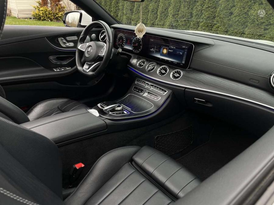 Balts Mercedes-Benz E 300 2018 Kuršėnai, ar dzinēja tilpumu 1.99 L un nobraukumu 75 tūkst. km par 30500 €, foto 26 vietnē AUTOMOTO.COM.LV