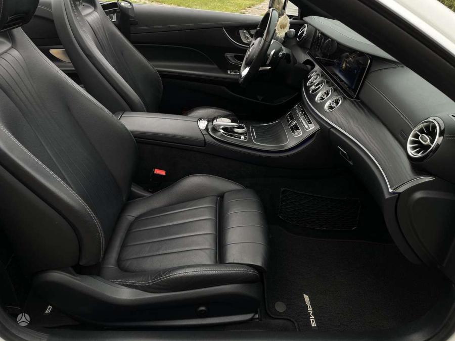 Balts Mercedes-Benz E 300 2018 Kuršėnai, ar dzinēja tilpumu 1.99 L un nobraukumu 75 tūkst. km par 30500 €, foto 30 vietnē AUTOMOTO.COM.LV