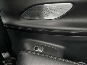 Balts Mercedes-Benz E 300 2018 Kuršėnai, ar dzinēja tilpumu 1.99 L un nobraukumu 75 tūkst. km par 30500 €, foto 33 vietnē AUTOMOTO.COM.LV