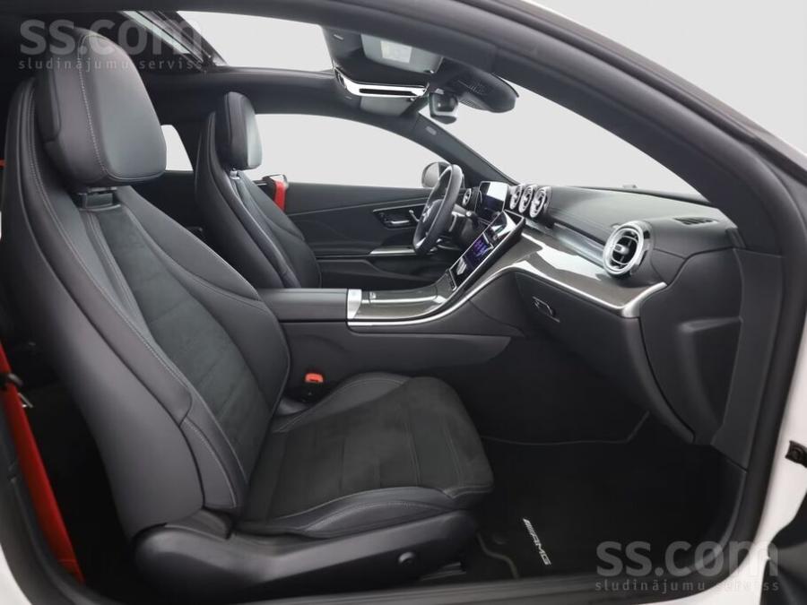 White Mercedes-Benz E 300 2025 in Riga, with an engine capacity of 2.00 L and mileage of 9 thousand km for 62600 €, photo 6 on AUTOMOTO.COM.LV