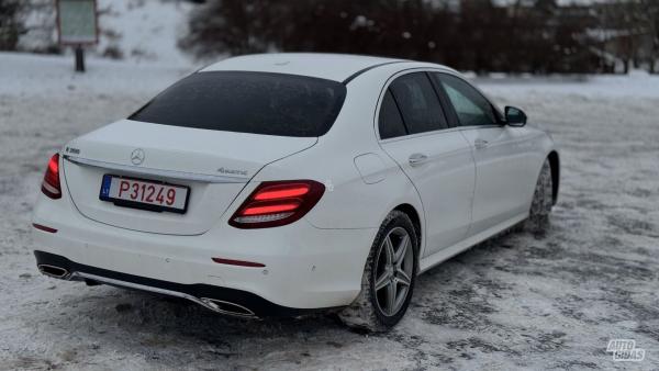 White Mercedes-Benz E 300 2017 in Vilnius, with an engine capacity of 2.00 L and mileage of 198 thousand km for 19500 €, photo 5 on AUTOMOTO.COM.LV