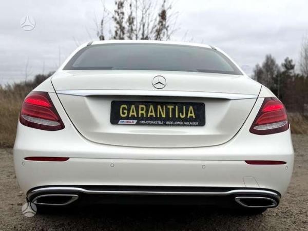 Balts Mercedes-Benz E 300 2019 Šauļi, ar dzinēja tilpumu 1.95 L un nobraukumu 158 tūkst. km par 24999 €, foto 6 vietnē AUTOMOTO.COM.LV