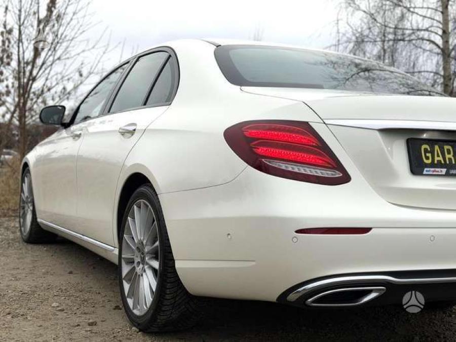 Balts Mercedes-Benz E 300 2019 Šauļi, ar dzinēja tilpumu 1.95 L un nobraukumu 158 tūkst. km par 24999 €, foto 7 vietnē AUTOMOTO.COM.LV