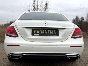 White Mercedes-Benz E 300 2019 in Siauliai, with an engine capacity of 1.95 L and mileage of 158 thousand km for 24999 €, photo 6 on AUTOMOTO.COM.LV