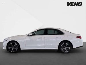 Balts Mercedes-Benz E 300 2023 Kauņa, ar dzinēja tilpumu 1.99 L un nobraukumu 15 tūkst. km par 45900 €, foto 3 vietnē AUTOMOTO.COM.LV
