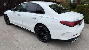 Balts Mercedes-Benz E 300 2024 Klaipėda, ar dzinēja tilpumu 1.99 L un nobraukumu 38 tūkst. km par 55000 €, foto 4 vietnē AUTOMOTO.COM.LV