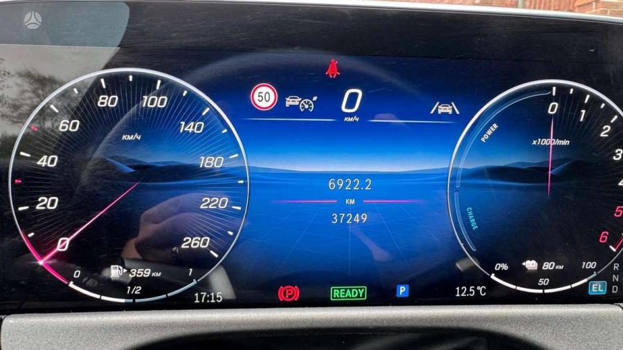 Balts Mercedes-Benz E 300 2024 Klaipėda, ar dzinēja tilpumu 1.99 L un nobraukumu 38 tūkst. km par 55000 €, foto 10 vietnē AUTOMOTO.COM.LV