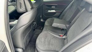 Balts Mercedes-Benz E 300 2024 Klaipėda, ar dzinēja tilpumu 1.99 L un nobraukumu 38 tūkst. km par 55000 €, foto 13 vietnē AUTOMOTO.COM.LV
