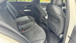 Balts Mercedes-Benz E 300 2024 Klaipėda, ar dzinēja tilpumu 1.99 L un nobraukumu 38 tūkst. km par 55000 €, foto 19 vietnē AUTOMOTO.COM.LV