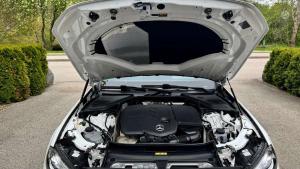 Balts Mercedes-Benz E 300 2024 Klaipėda, ar dzinēja tilpumu 1.99 L un nobraukumu 38 tūkst. km par 55000 €, foto 24 vietnē AUTOMOTO.COM.LV
