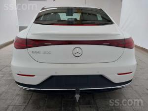 White Mercedes-Benz E 300 2025 in Riga, with an engine capacity of 3.00 L and mileage of 13 thousand km for 46900 €, photo 7 on AUTOMOTO.COM.LV