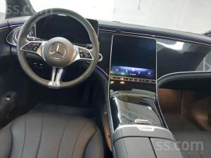 White Mercedes-Benz E 300 2025 in Riga, with an engine capacity of 3.00 L and mileage of 13 thousand km for 46900 €, photo 16 on AUTOMOTO.COM.LV